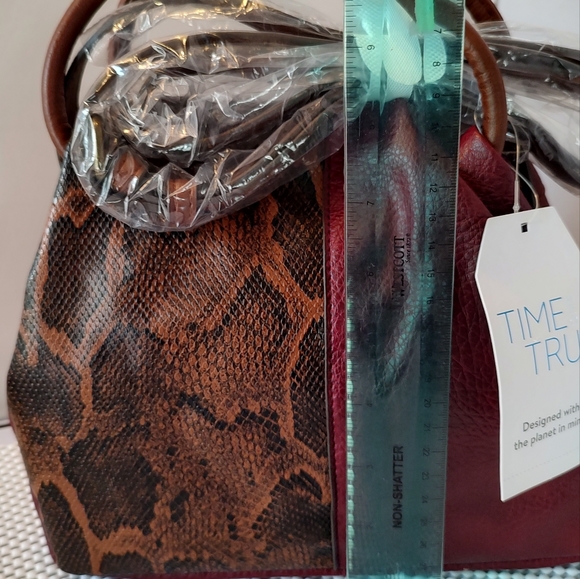 Time and Tru | Bags | Fiona Crossbody Bag Purse Time And Tru Faux ...